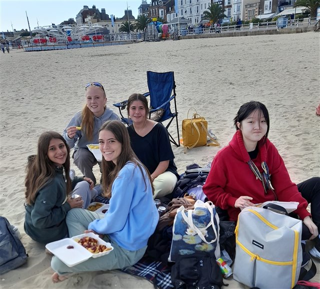 Ivy House Gallery — Warminster School